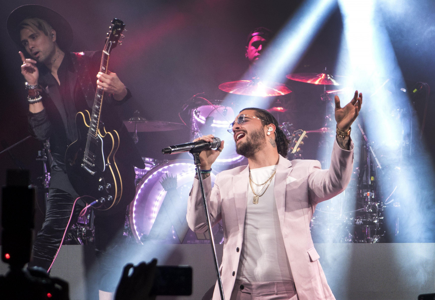 Maluma estrena el tema mundialista "Colors" - Diario de Yucatán