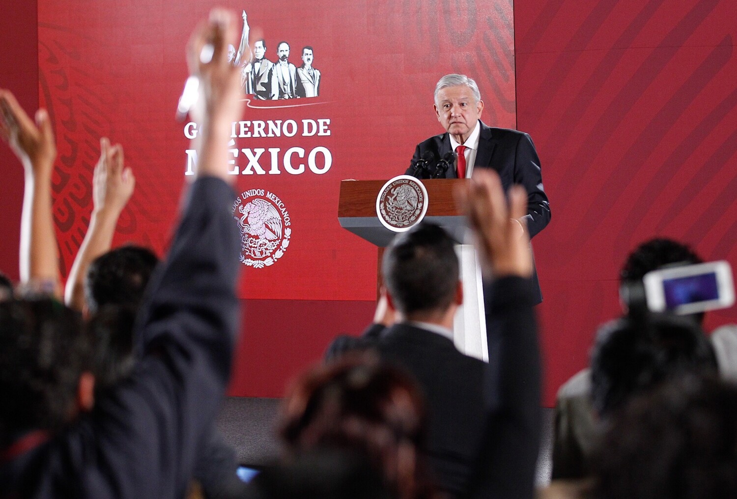 Mexicanos contra la Corrupción responde a las críticas de AMLO