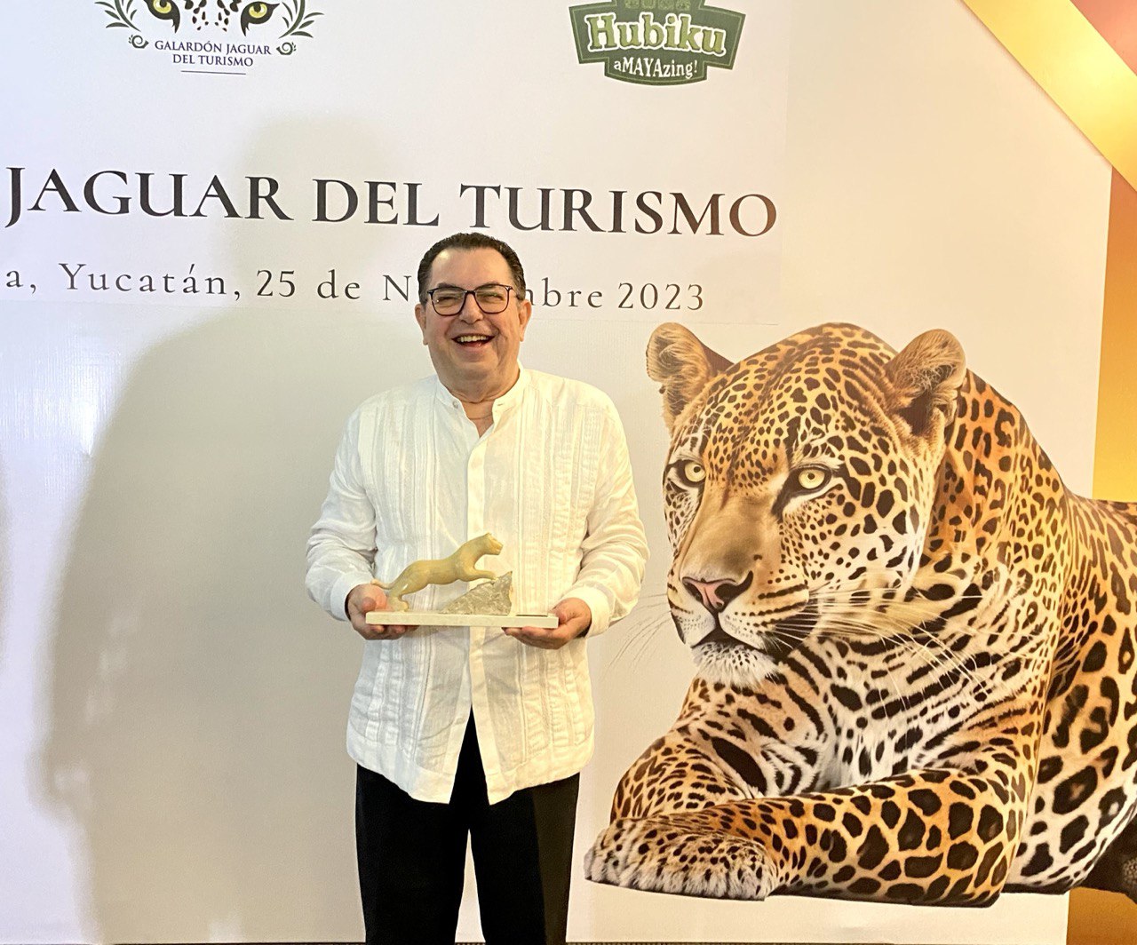 Reconocen 50 años de trayectoria: Jaguar de Oro del Turismo 2023 ...