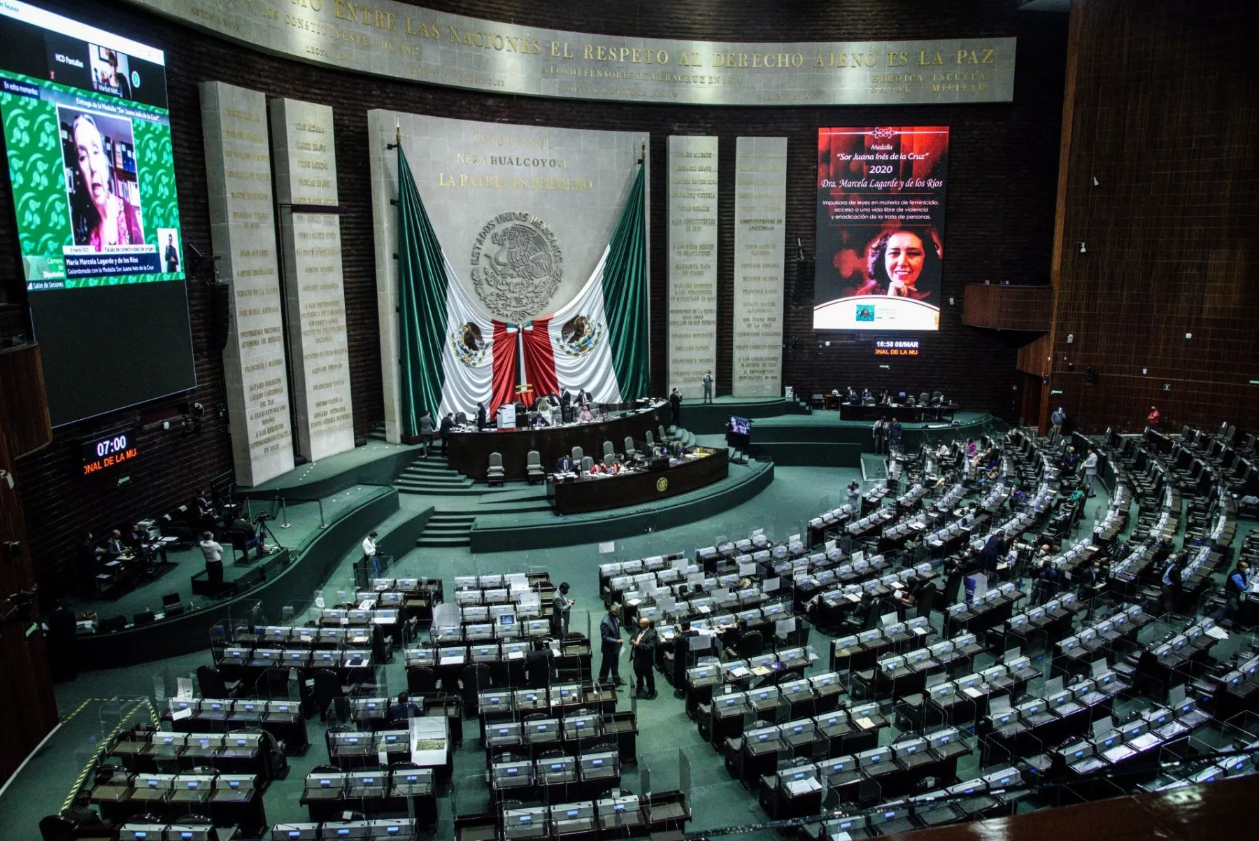 PRI define candidaturas plurinominales al Senado; destacan "Alito ...
