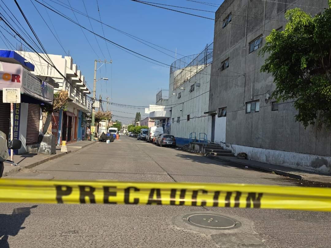 Balacera en penal de Cuautla deja una mujer muerta; familias hacían fila