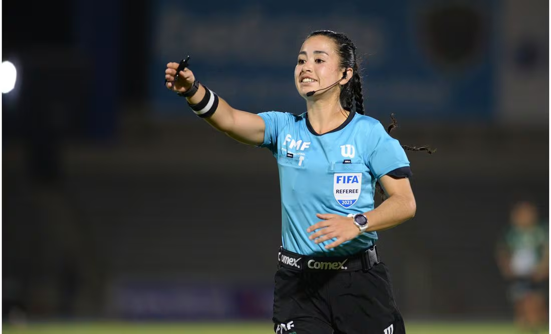 Katia Itzel García, primera árbitra central en la Liga MX en 20 años