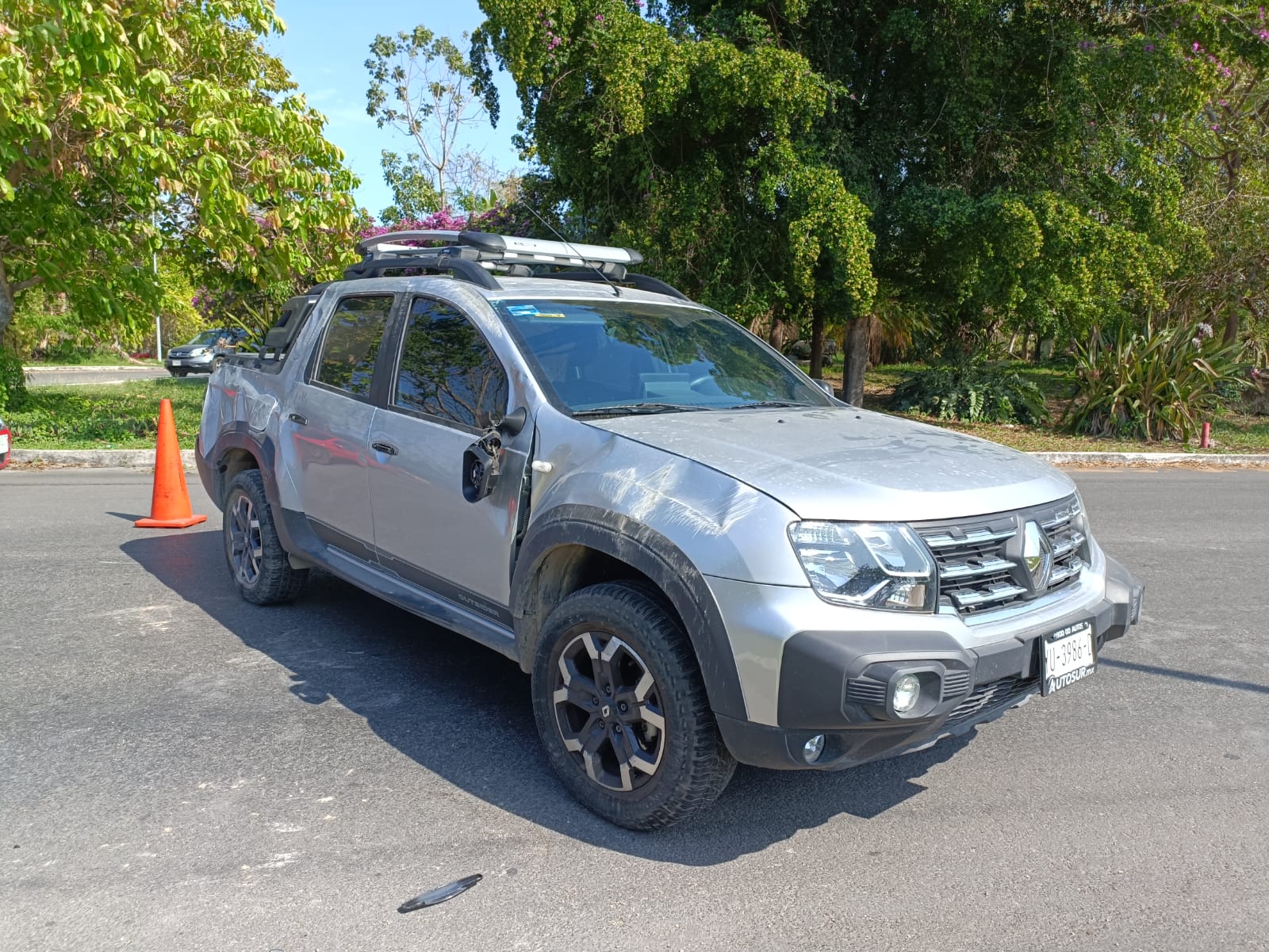 En lío económico por no respetar un alto, chocar y volcar - Diario de ...