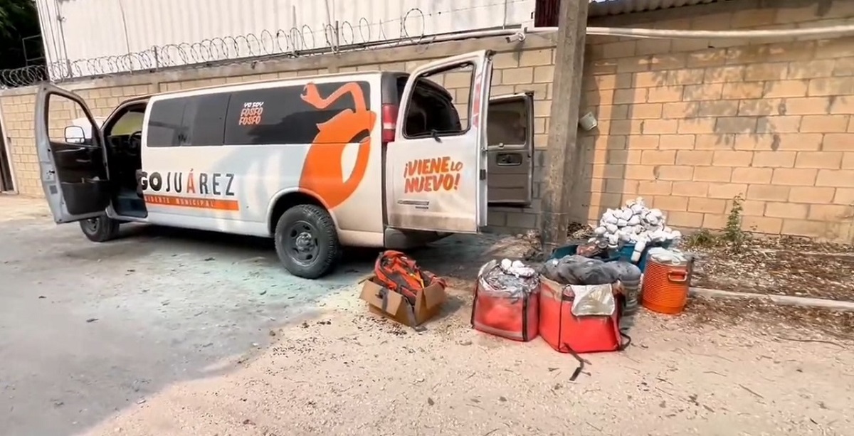 Atentan con bomba Molotov contra candidato de MC en Carmen