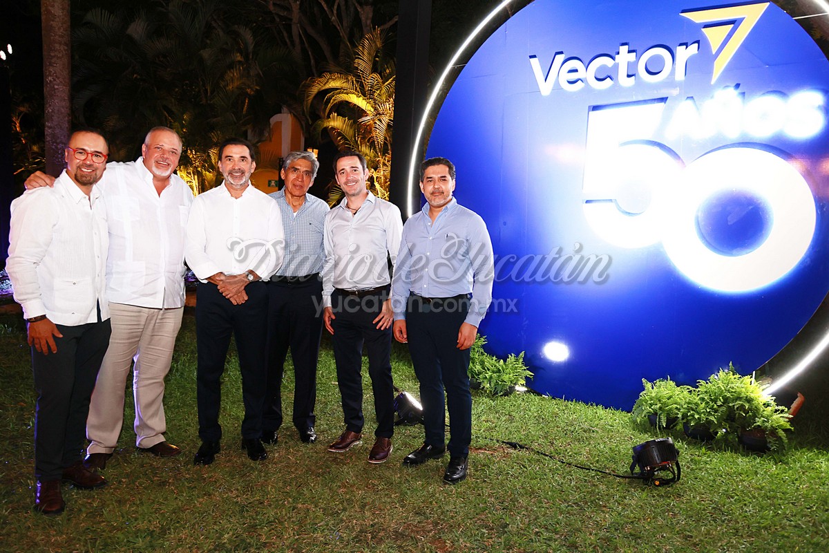 Celebra Vector Casa de Bolsa sus primeros 50 años - Diario de Yucatán