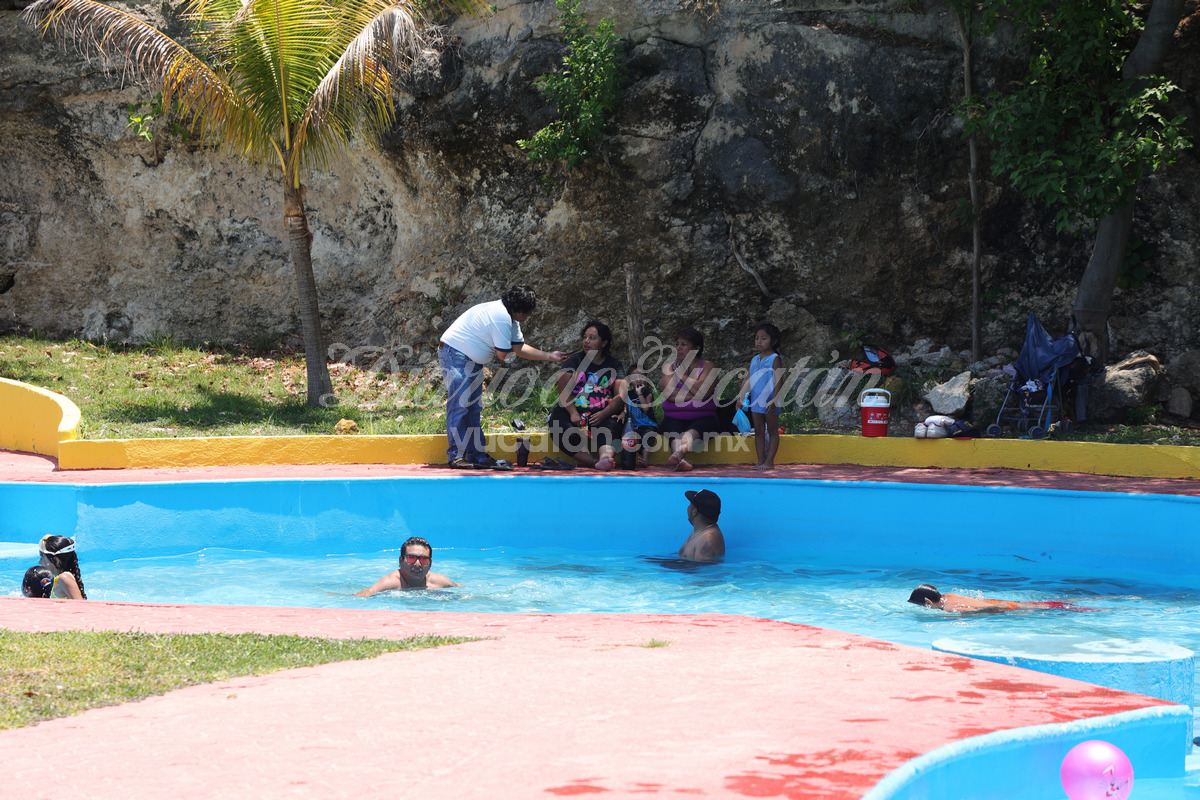 El Acuaparque, refugio para chicos y grandes ante la ola de calor que ...