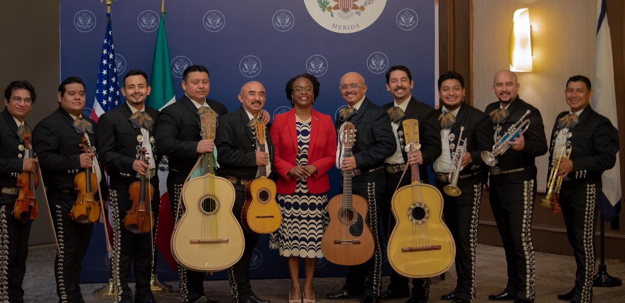 Reconocen 180 años del Consulado de EE.UU. en Mérida
